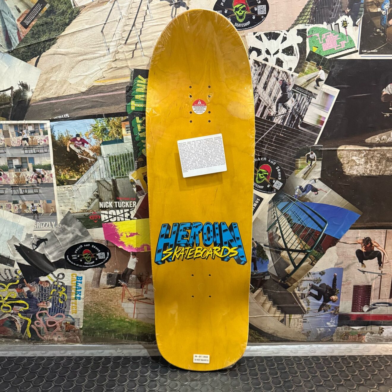 Tabla Heroin 9.50 x 32.20 in CQ Heavy Haulage - Peach and Bones Skateshop