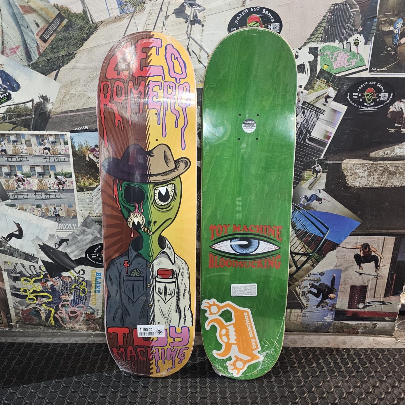 Tabla Toy Machine 8.25 x 32.00 in Romero Half n Half - Peach and Bones ...